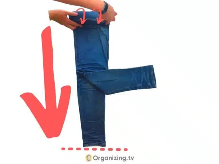 7 Smart Ways to Fold and Store Pants: Fast, Compact, and Neatly (Photos ...