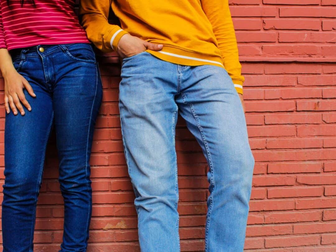 5 Ways to Prevent Plumber’s Crack (And what causes it) – Organizing.TV