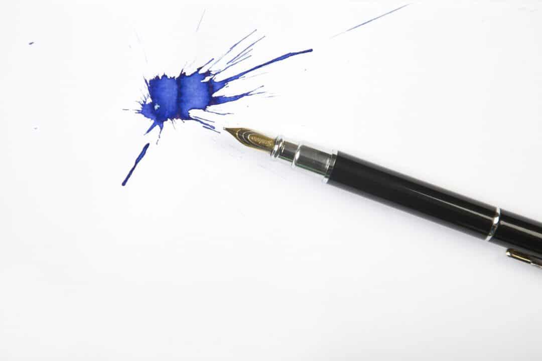 Adding Salt to Laundry: A Complete Guide – Organizing.TV